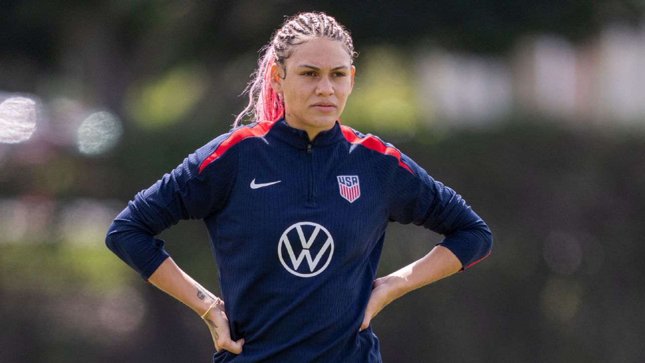 USWNT coach Hayes: No time frame on Rodman (back) return