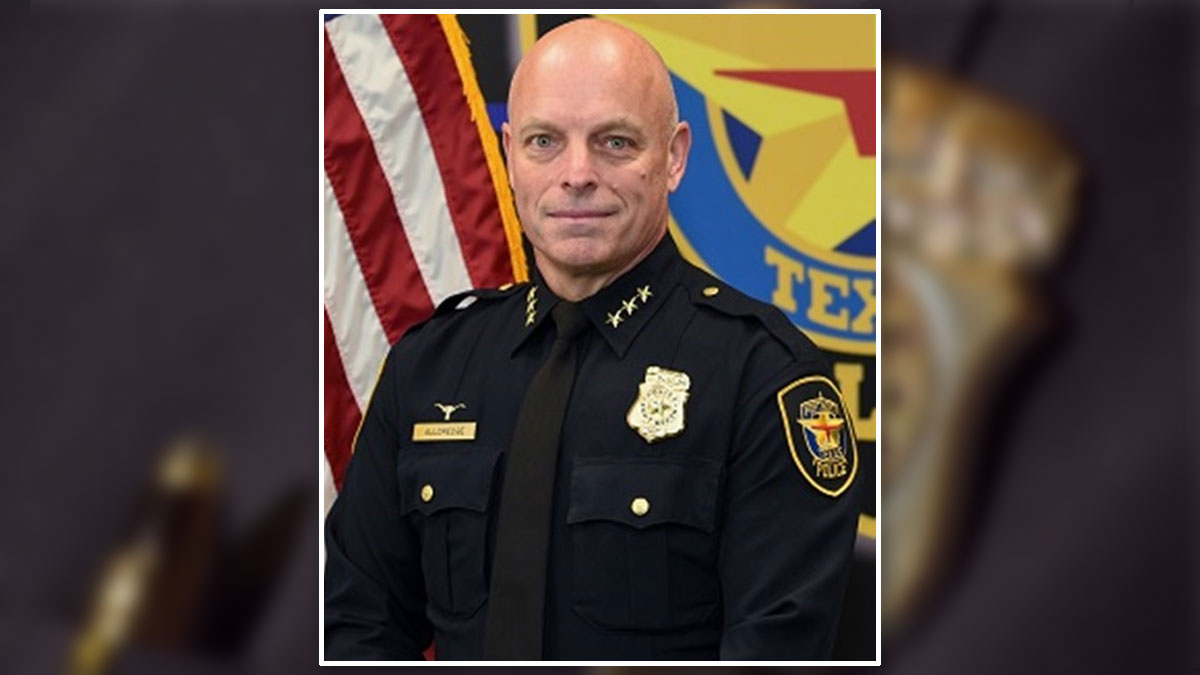 Fort Worth names interim chief of police as Neil Noakes' retirement ...