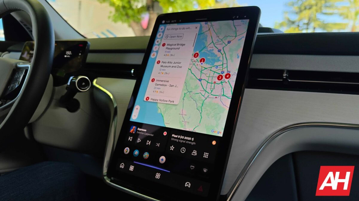 Android Auto 16.3 update includes hints of video apps and light theme