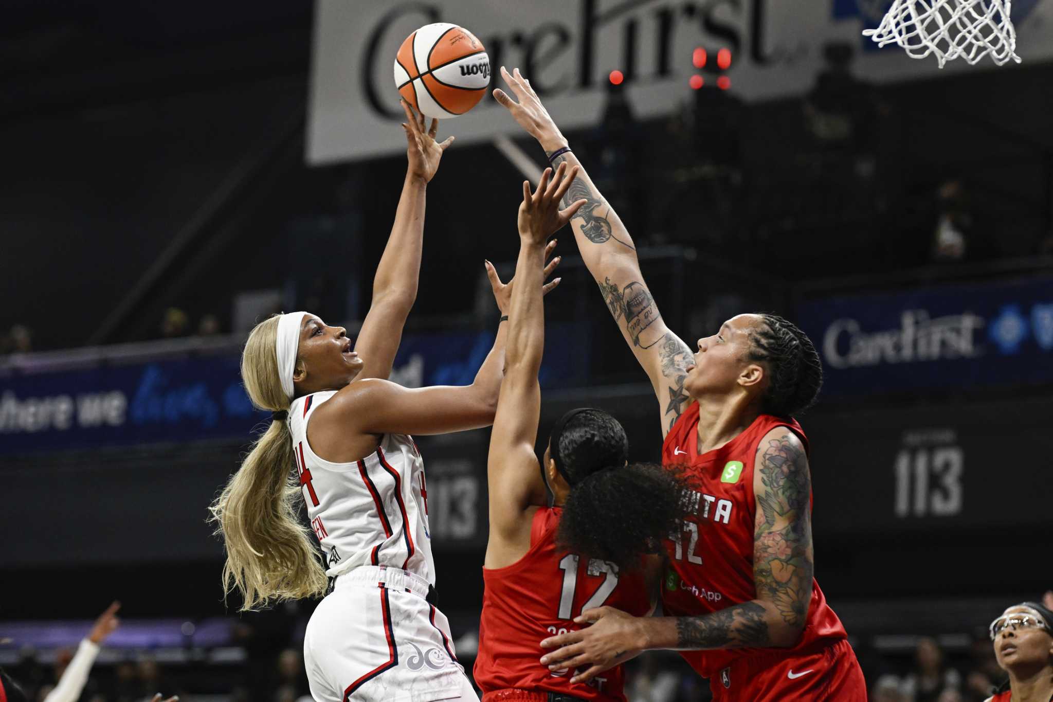 Mystics rookie Kiki Iriafen draws on a Tara VanDerveer lesson amid ...