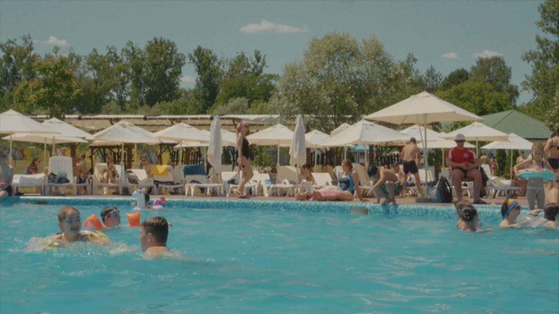 How to keep your kids safe during the summer, according to experts