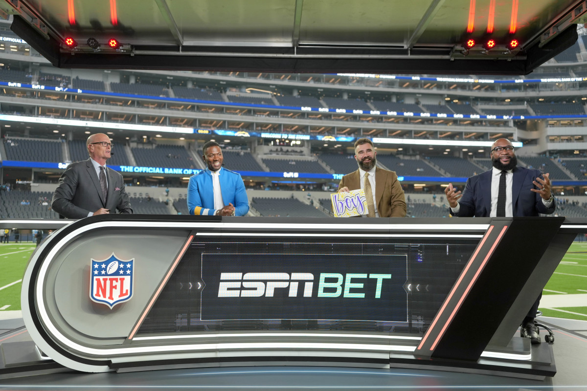 'Gross' - NFL Fans Aren't Pleased With ESPN's Newest Hire