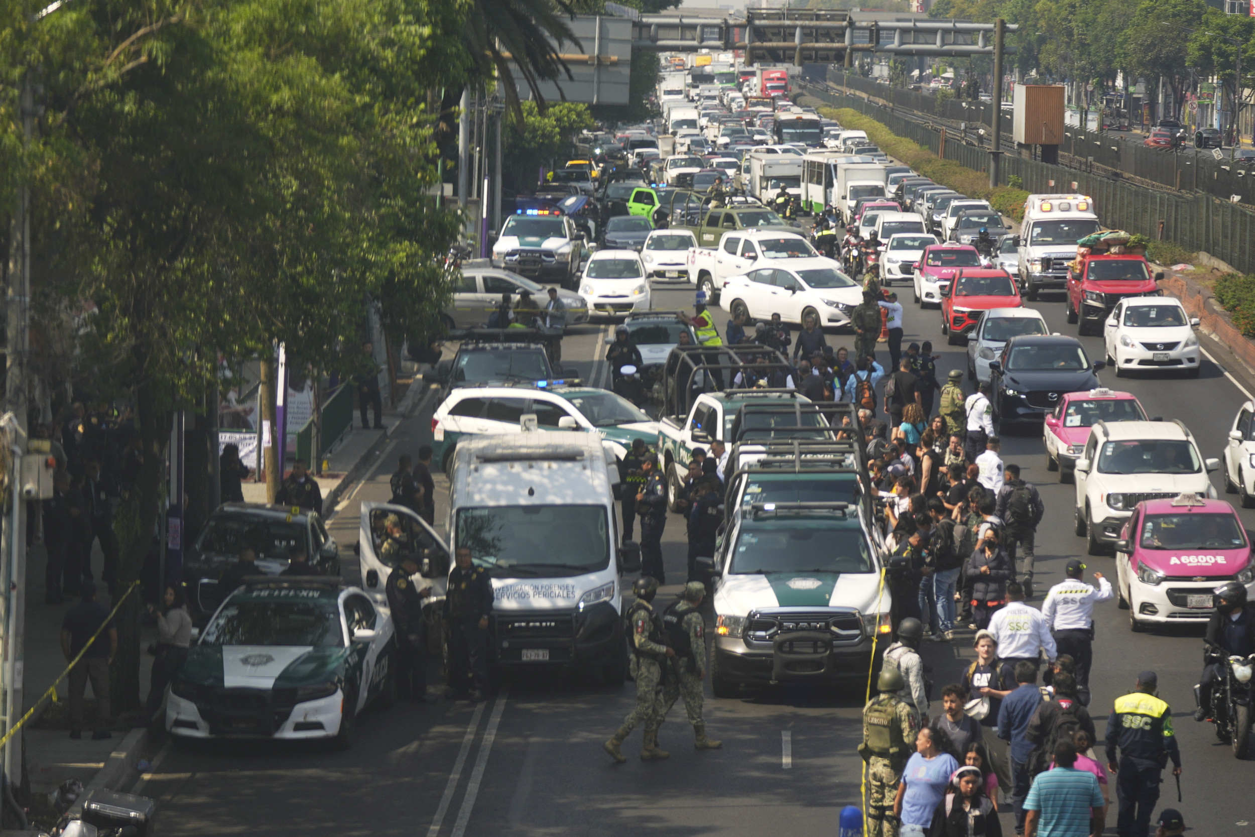 Mexico President Sheinbaum reacts to killings of Mexico City officials