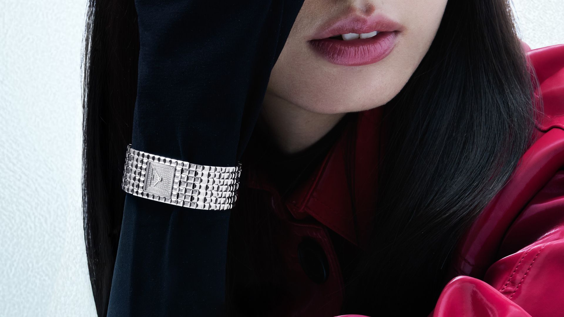 Frederique Constant Manchette is a stunning watch for those bold enough