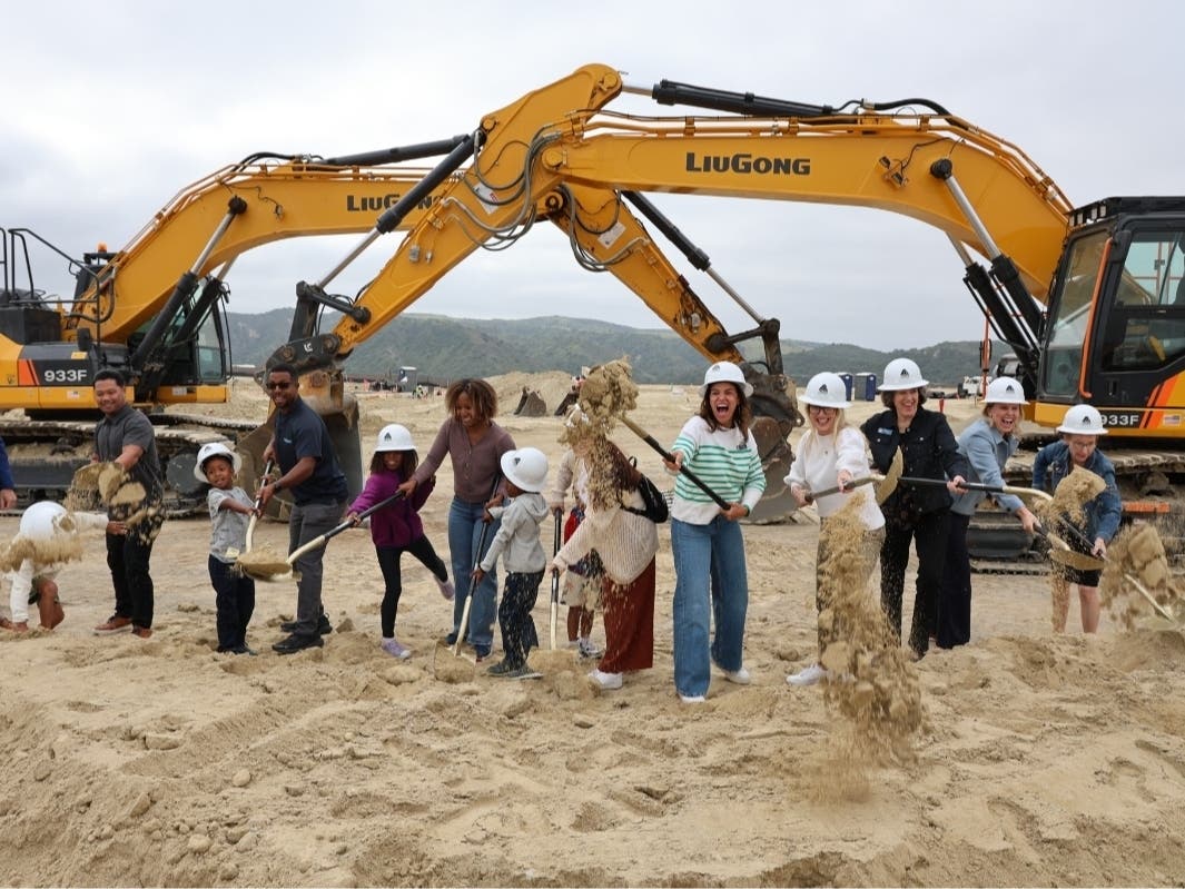 Officials Break Ground On New Capistrano Unified School