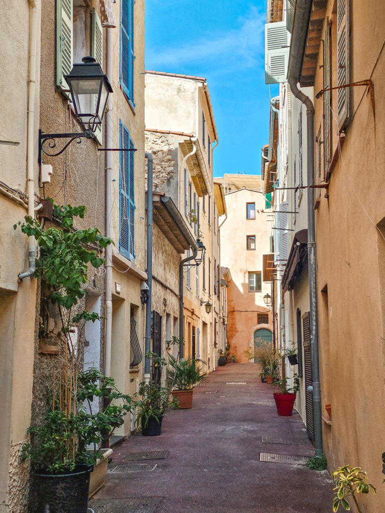 13 French Riviera Destinations That Prove the South of France Really ...