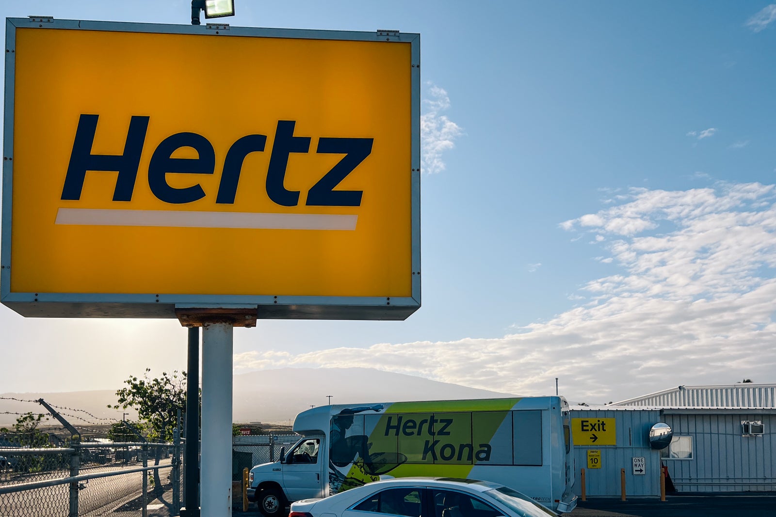 Hertz rolling out AI rental car inspections: Consumer protection or a ...
