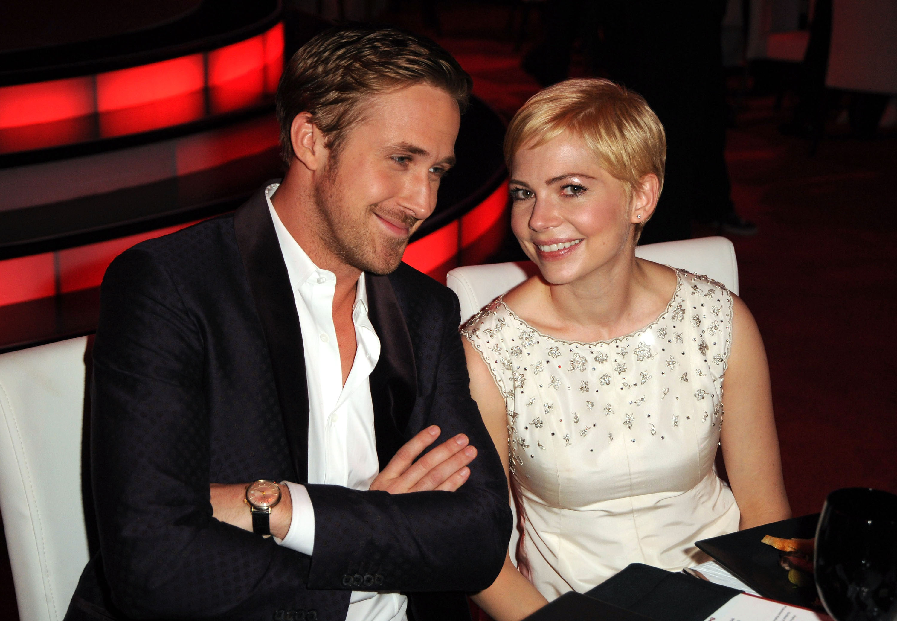 Michelle Williams reveals why living with co-star Ryan Gosling was ...