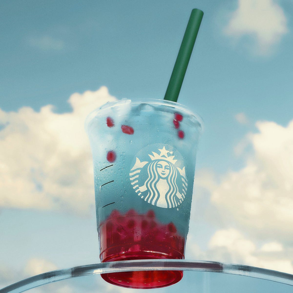 Starbucks' Summer Menu Is Here & Includes A Must-Try New Drink