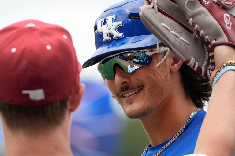 Kentucky baseball vs West Virginia in NCAA Tournament: Clemson Regional ...