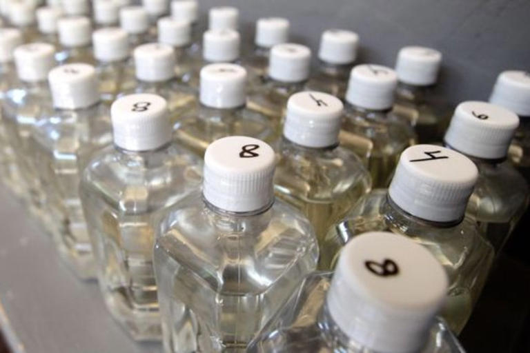 Qué es el GHB, la potente droga de sumisión que no deja rastros