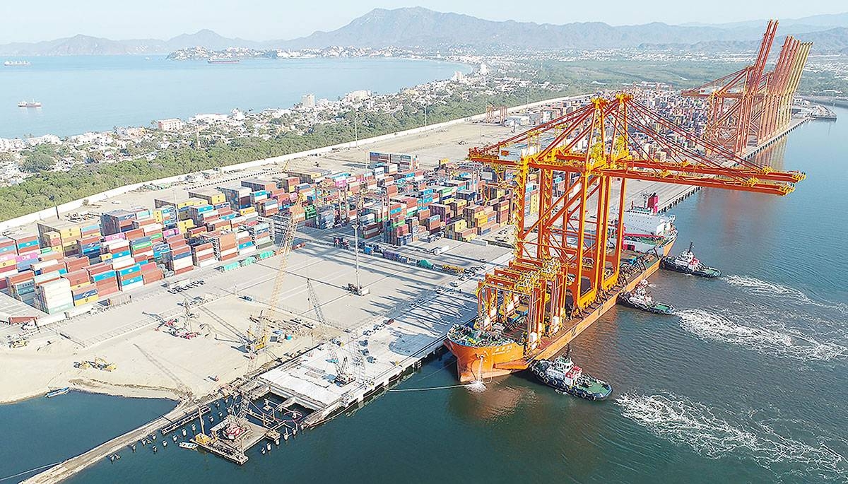 Contecon Manzanillo gets new quay, RTG