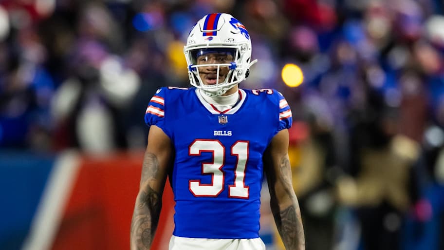 Three big-name free agents the Panthers should consider signing immediately