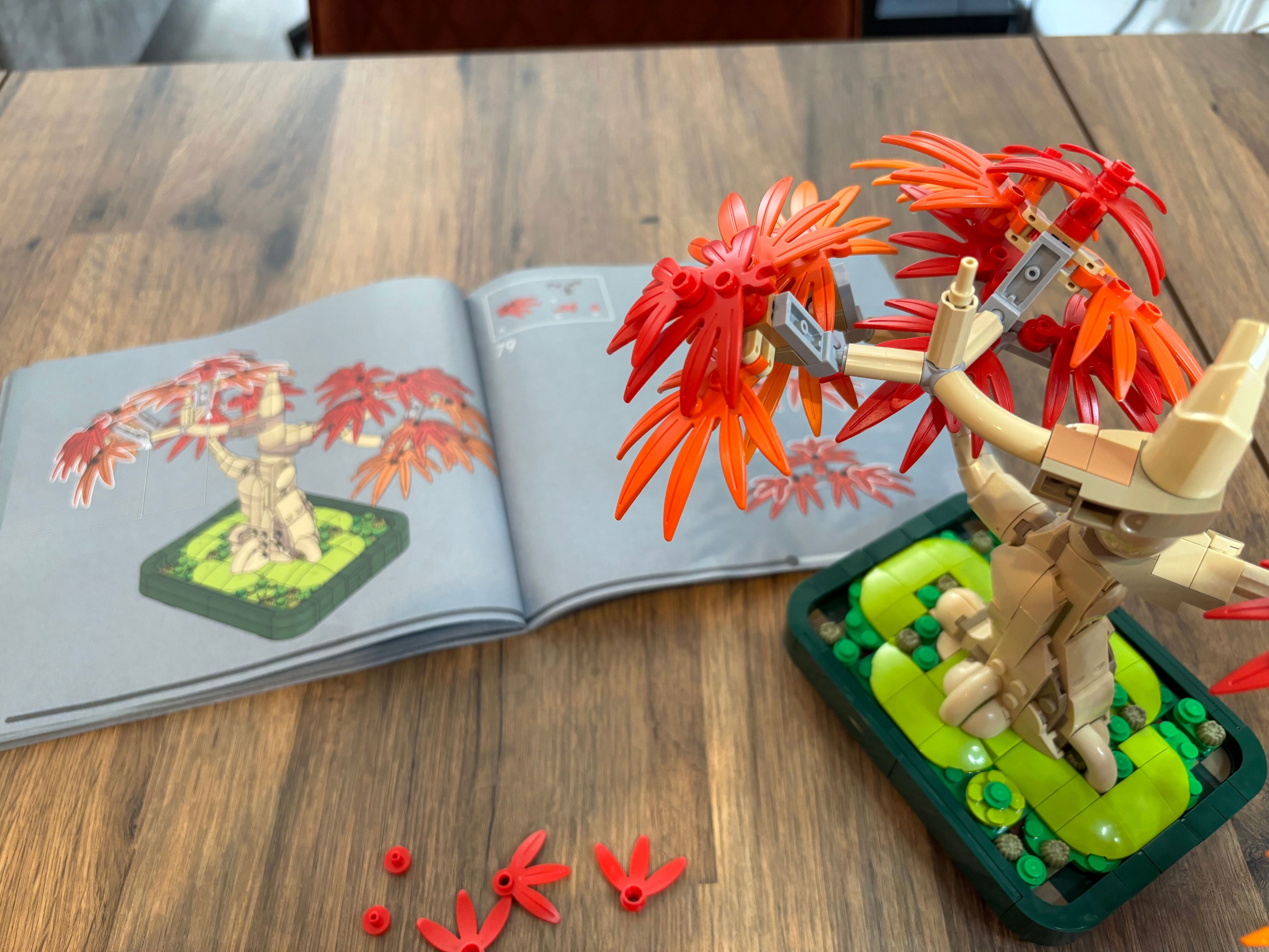 We Build LEGO Japanese Red Maple Bonsai Tree