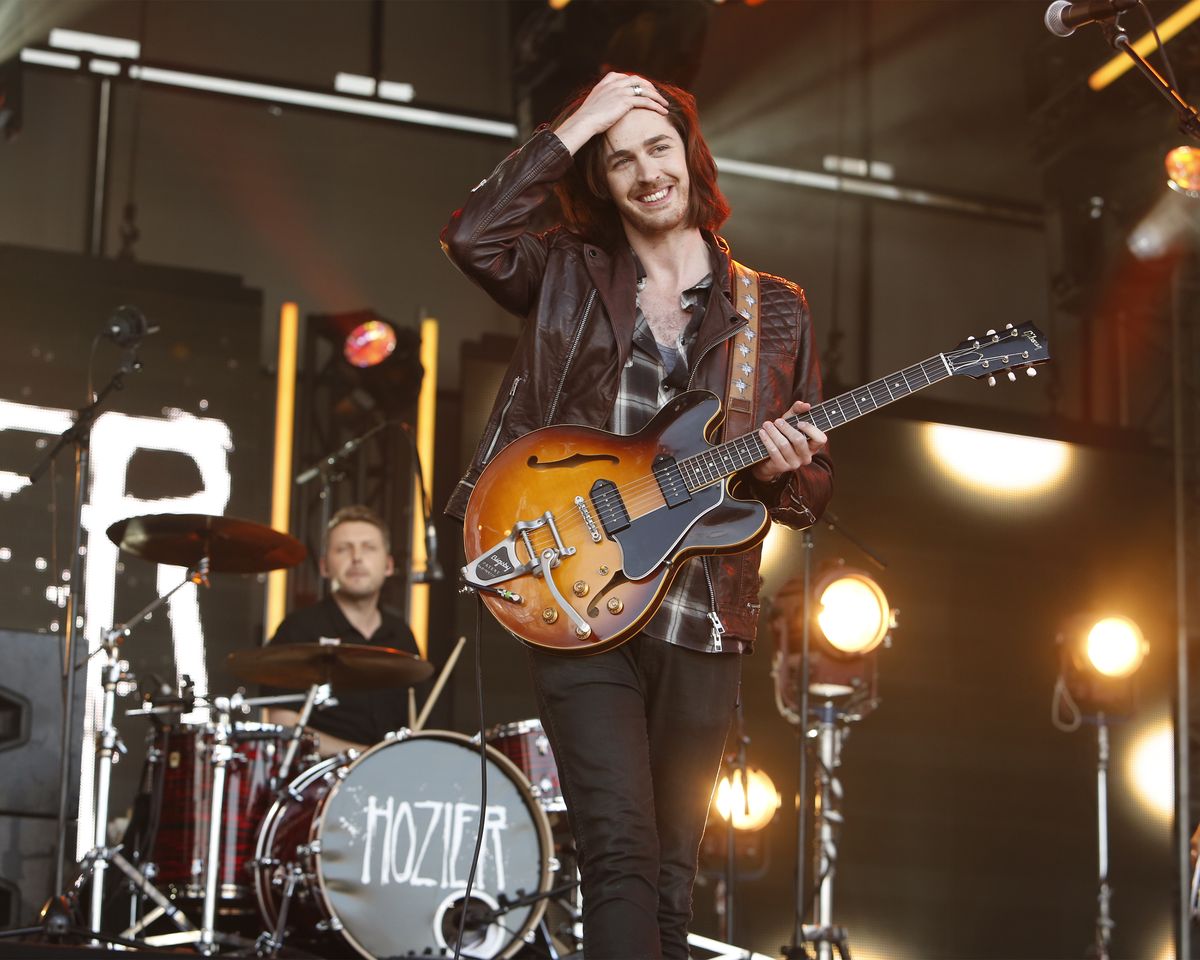 Hozier’s 2025 U.S. Tour Marks a Career-First. Here’s Why It’s So Special