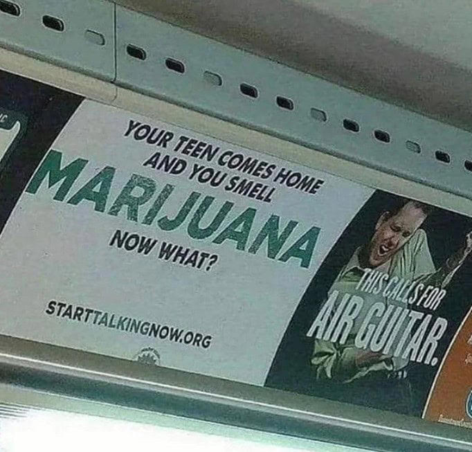 35 Examples Of Accidental Comedy Found In The Wild And Too Good Not To ...