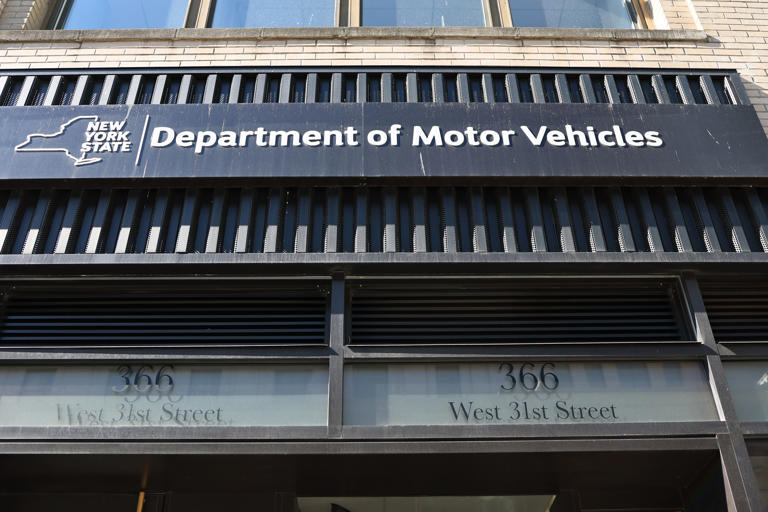 DMV text scams are on the rise in some states