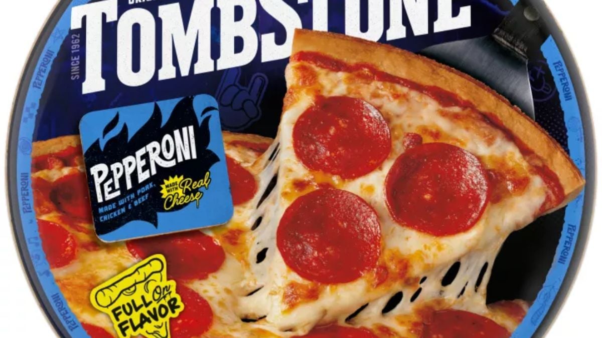 The Best and Worst Frozen Pizzas, Ranked (DiGiorno, Red Baron & More)