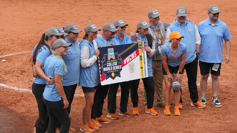 Full 2025 Women's College World Series Bracket and Schedule