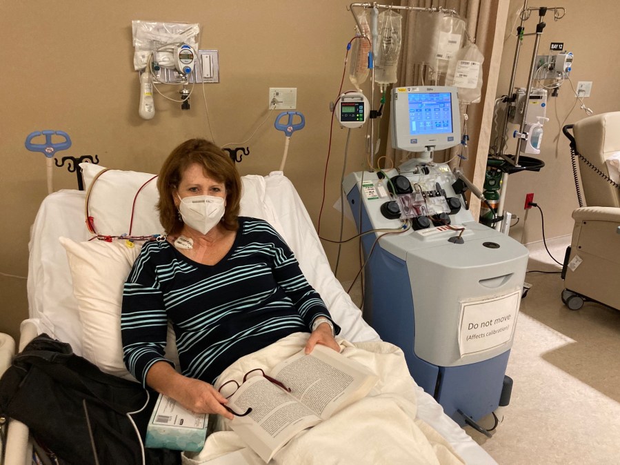 Utah mom of six survives 15 years of blood cancer, helps other patients ...