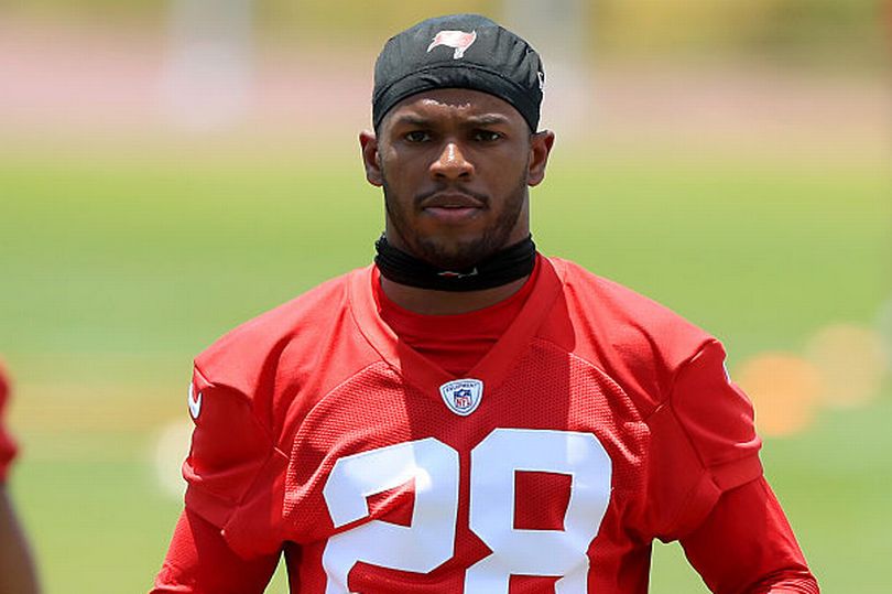 Shilo Sanders pays hefty price for 'inexcusable' mistake as Buccaneers ...