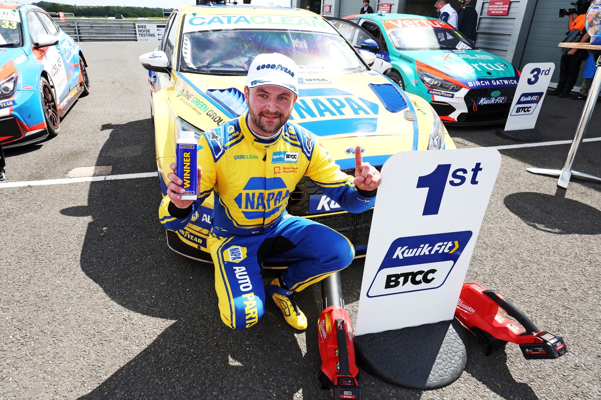 Autosport Racing Podcast: Snetterton BTCC review with winner Rowbottom