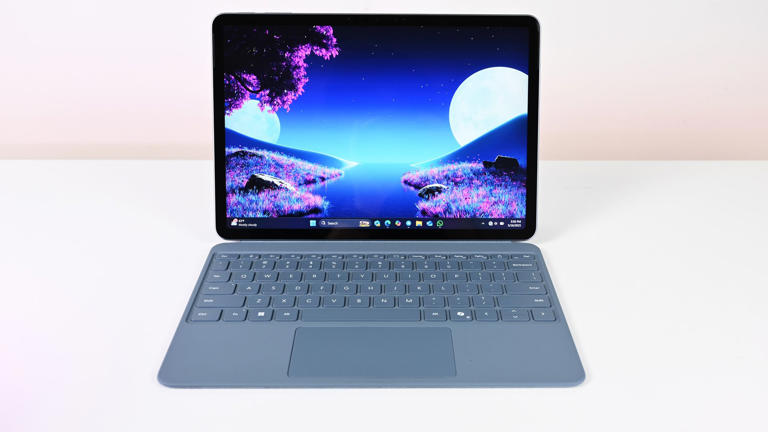 Microsoft's new Surface Pro 12-inch takes aim at the iPad Air — and I ...