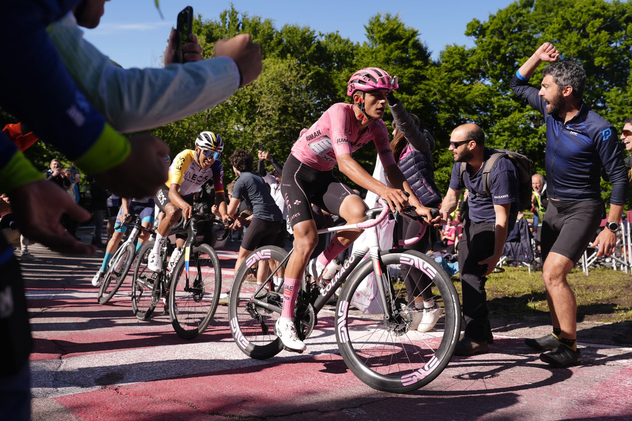 Giro 2025: le classement général des coureurs et des équipes après la ...