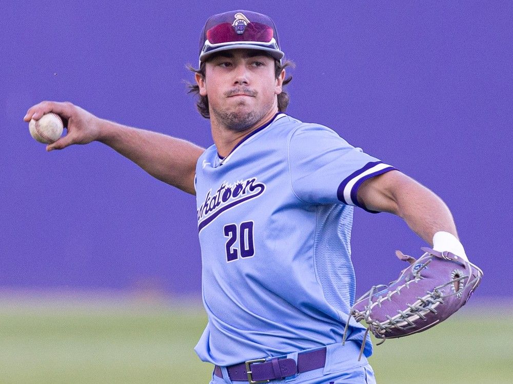 Saskatoon Berries go 4-0 for the week in WCBL