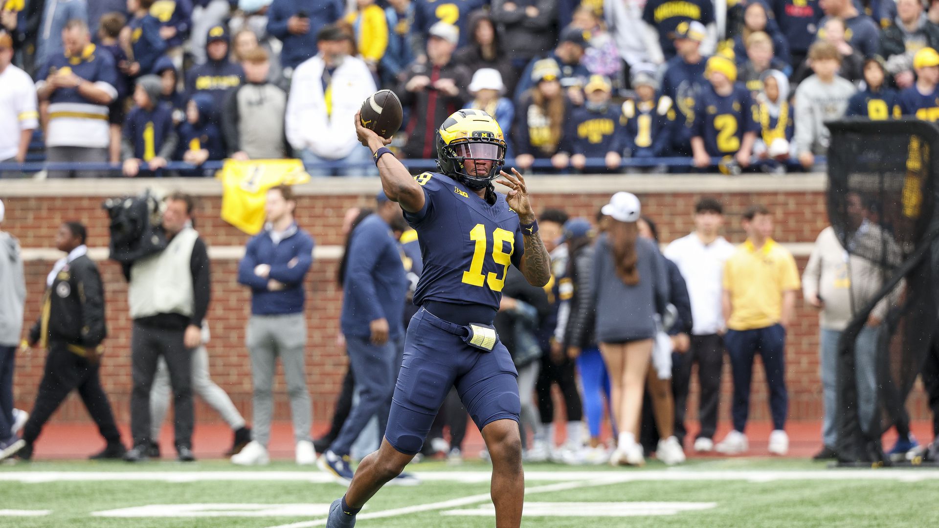 Surprising Michigan player on College Football 26 Deluxe Edition cover