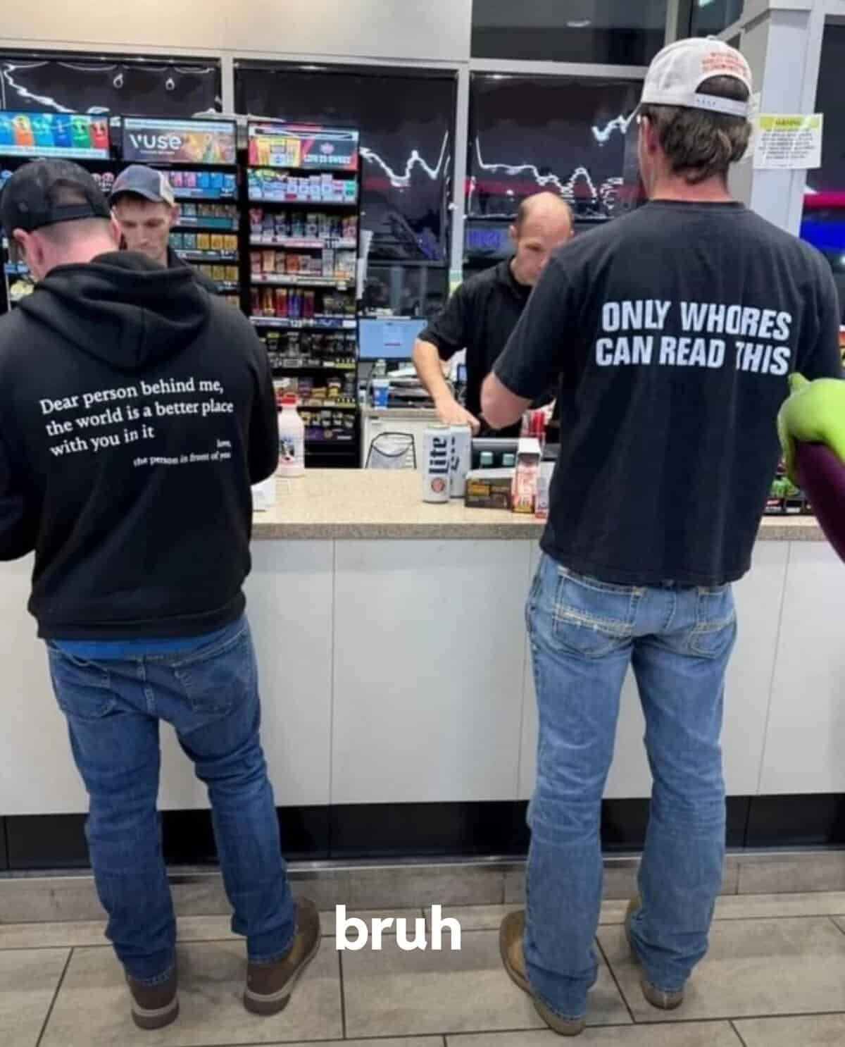 35 Examples Of Accidental Comedy Found In The Wild And Too Good Not To ...