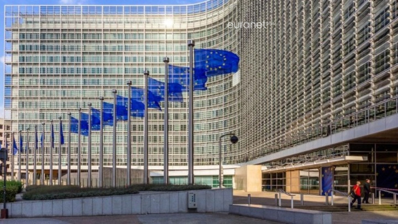 Η Ευρωπαϊκή Επιτροπή και το Ευρωπαϊκό Κοινοβούλιο υπέγραψαν συμφωνία ...