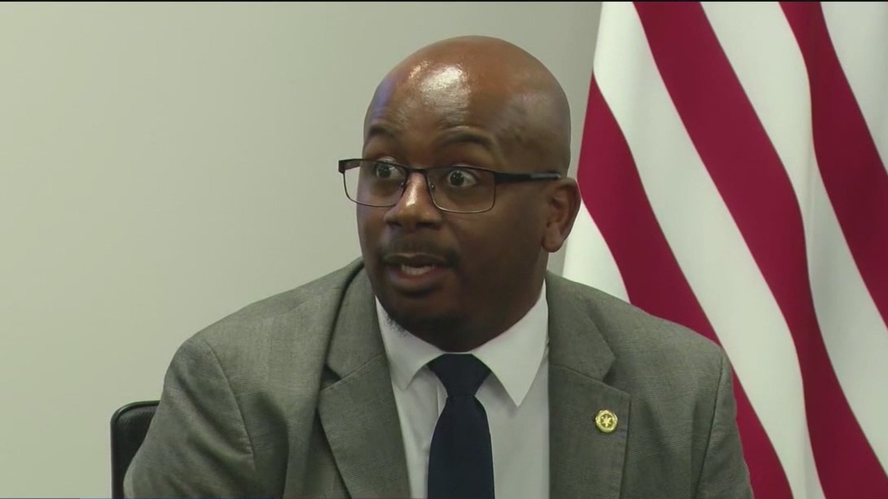 Johnson admin says Trump's funding cuts could hurt Chicago violence ...