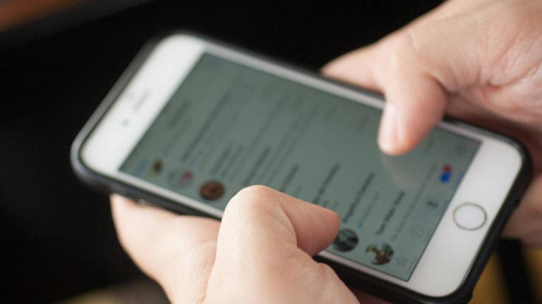 Cómo leer mensajes de WhatsApp sin que se den cuenta: Guía Completa y Actualizada