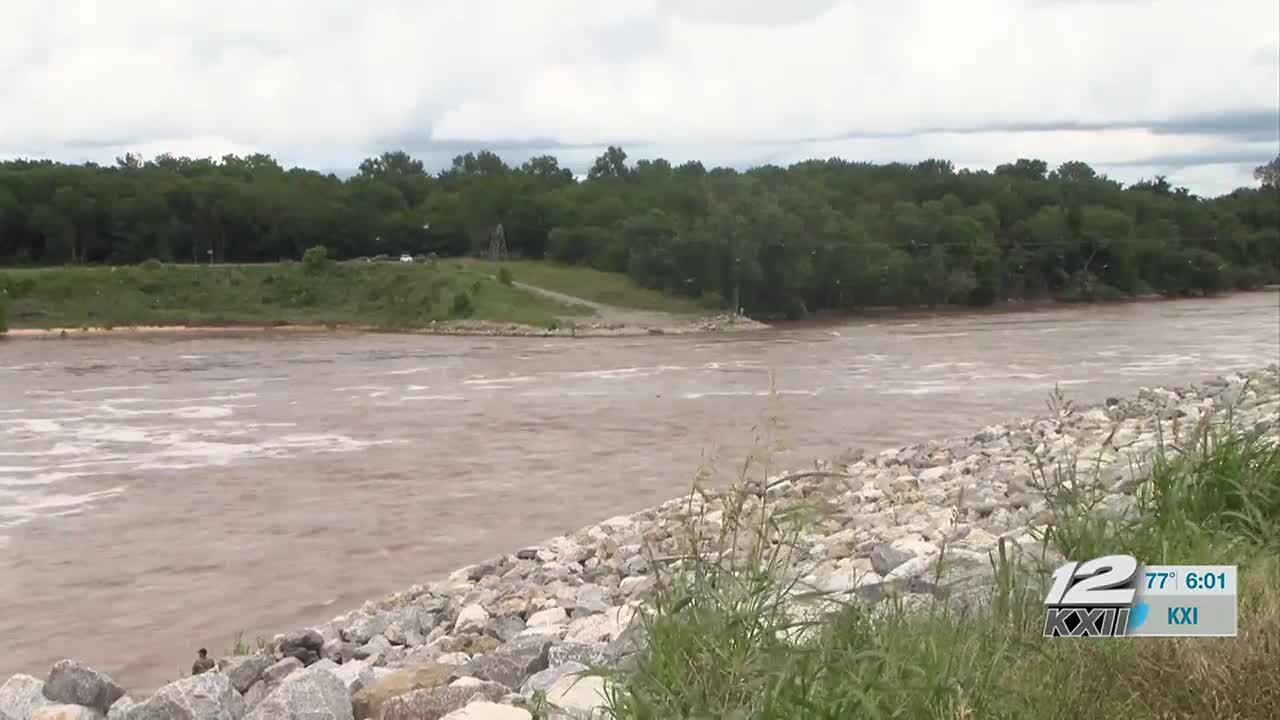 Man drowns saving son at Red River below Denison Dam