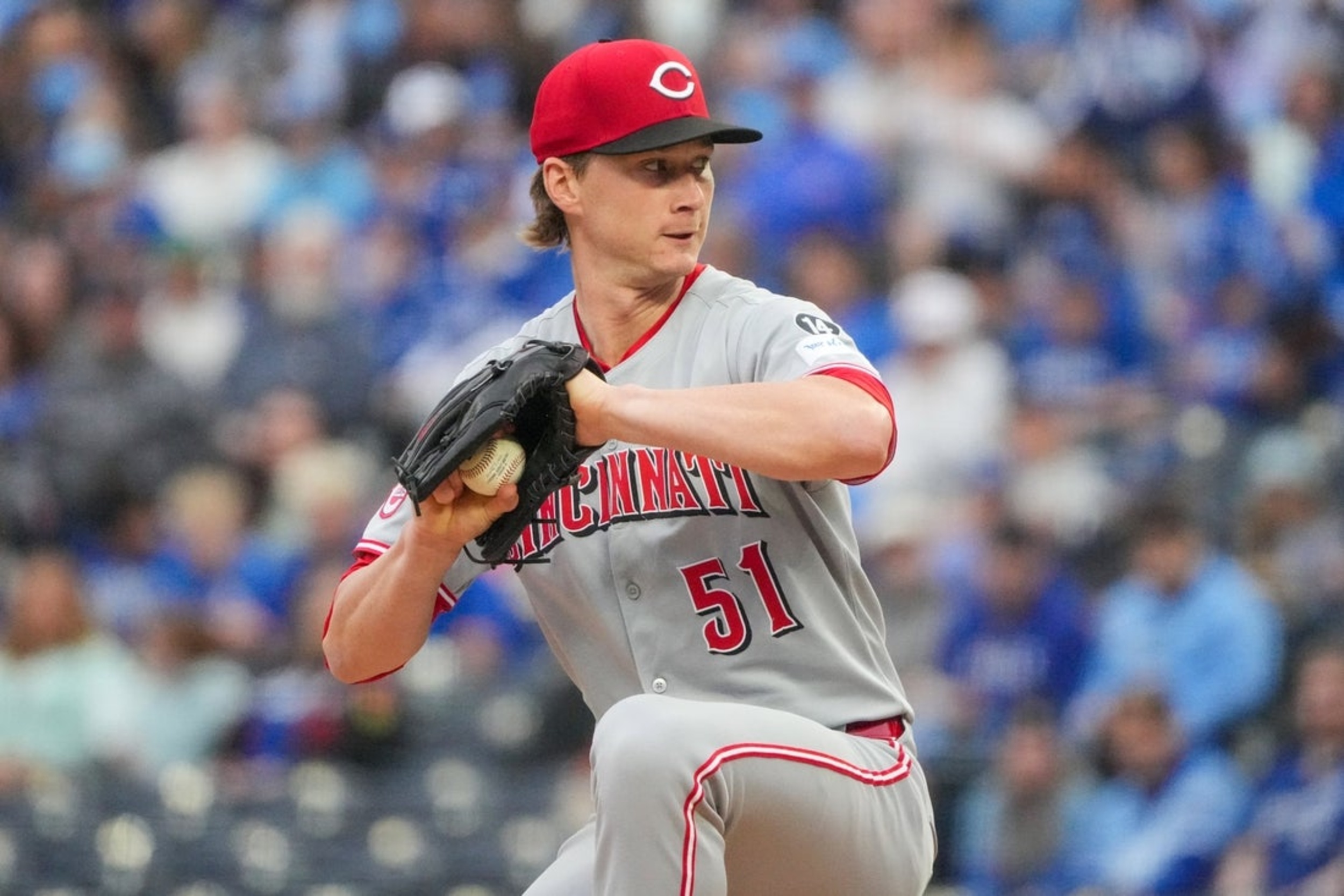 Ex-Royal Brady Singer pitches Reds past his former team