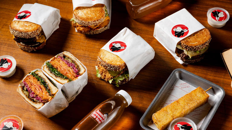 The UK’s best restaurant has been crowned and it sells ‘superb’ £10 ...