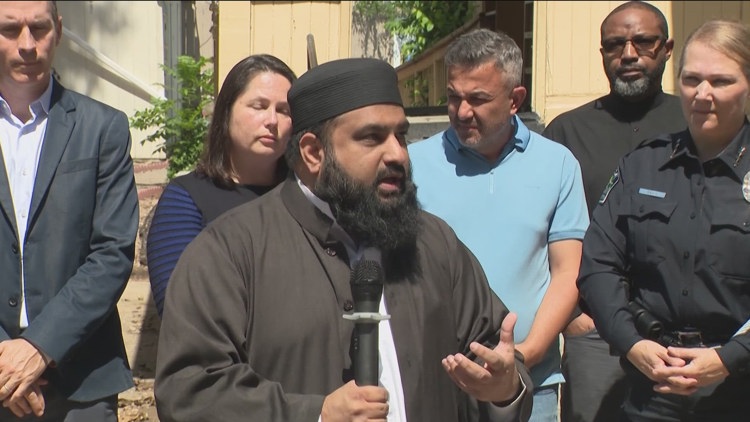 Austin mosques unite to condemn hateful vandalism, call for justice