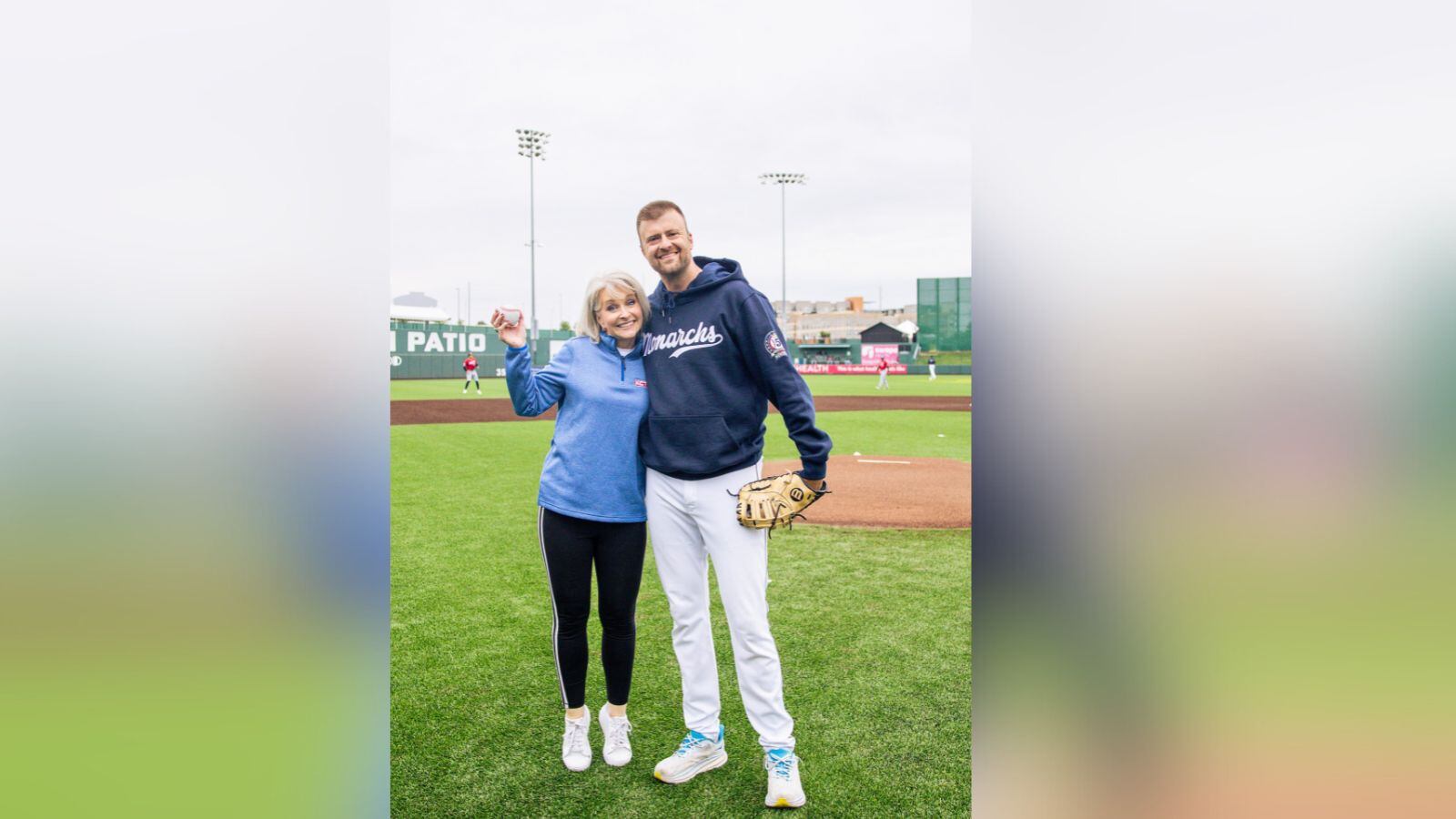 Carolyn Long throws out first pitch at Monarchs game ahead of retirement
