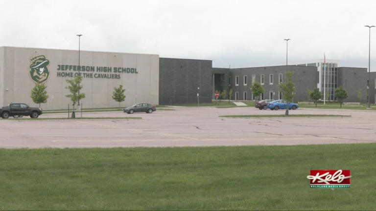 Program aims to change the lives of Sioux Falls high school graduates