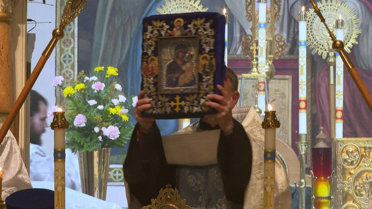 Myrrh-streaming religious Icon visits NEPA