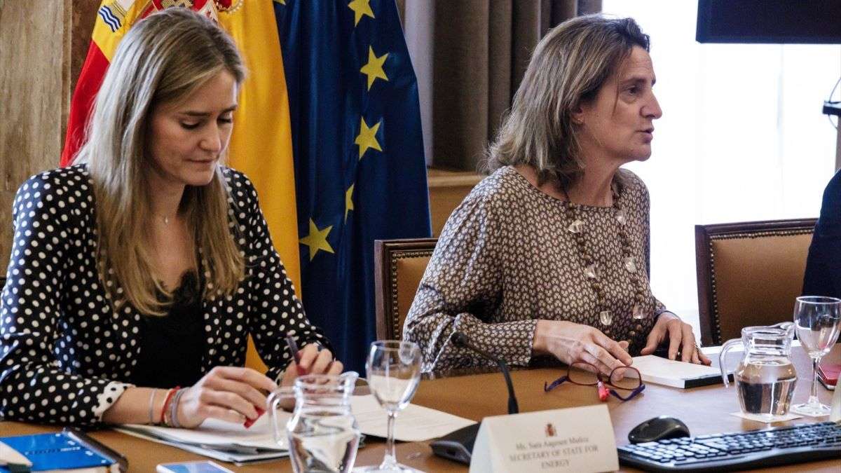 El fiasco de la CNE: el Gobierno se estrella con la nueva comisión para ...