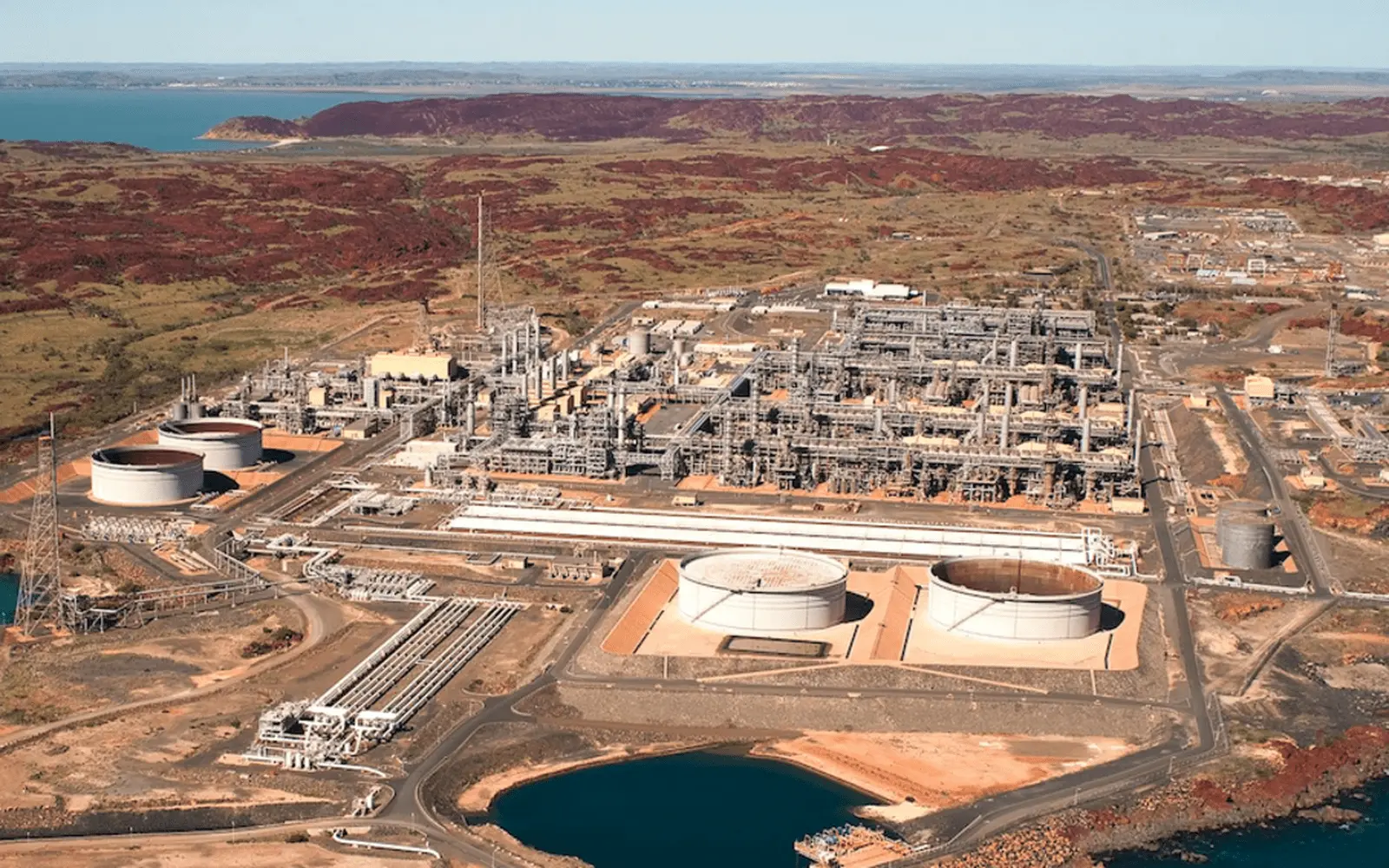 Australia approves 40-year extension for contentious gas plant