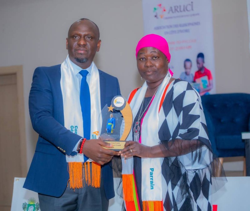 Panel de l’orientation/Formation académique post-Bac : Plus de 400 ...