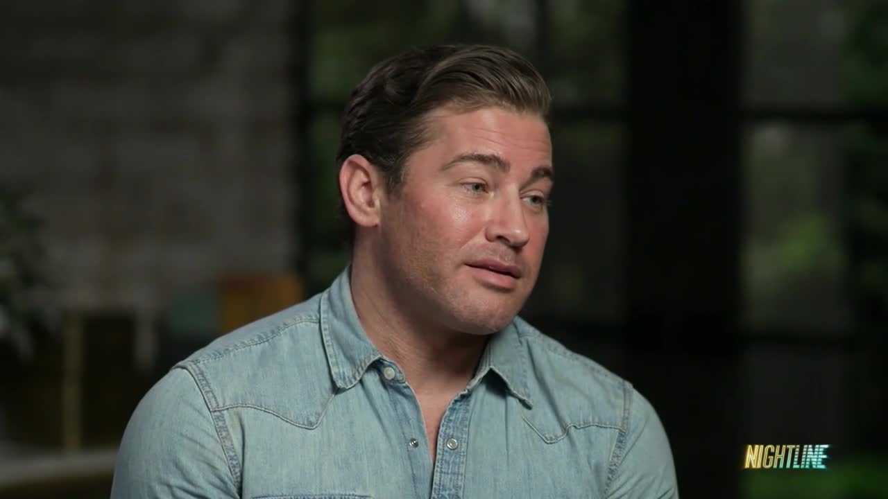 Men get shredded after plastic surgery