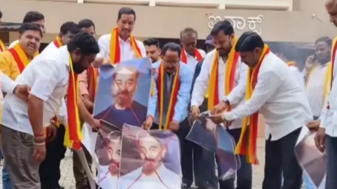 Karnataka Rakshana Vedike protests against Kamal Haasan for his ...