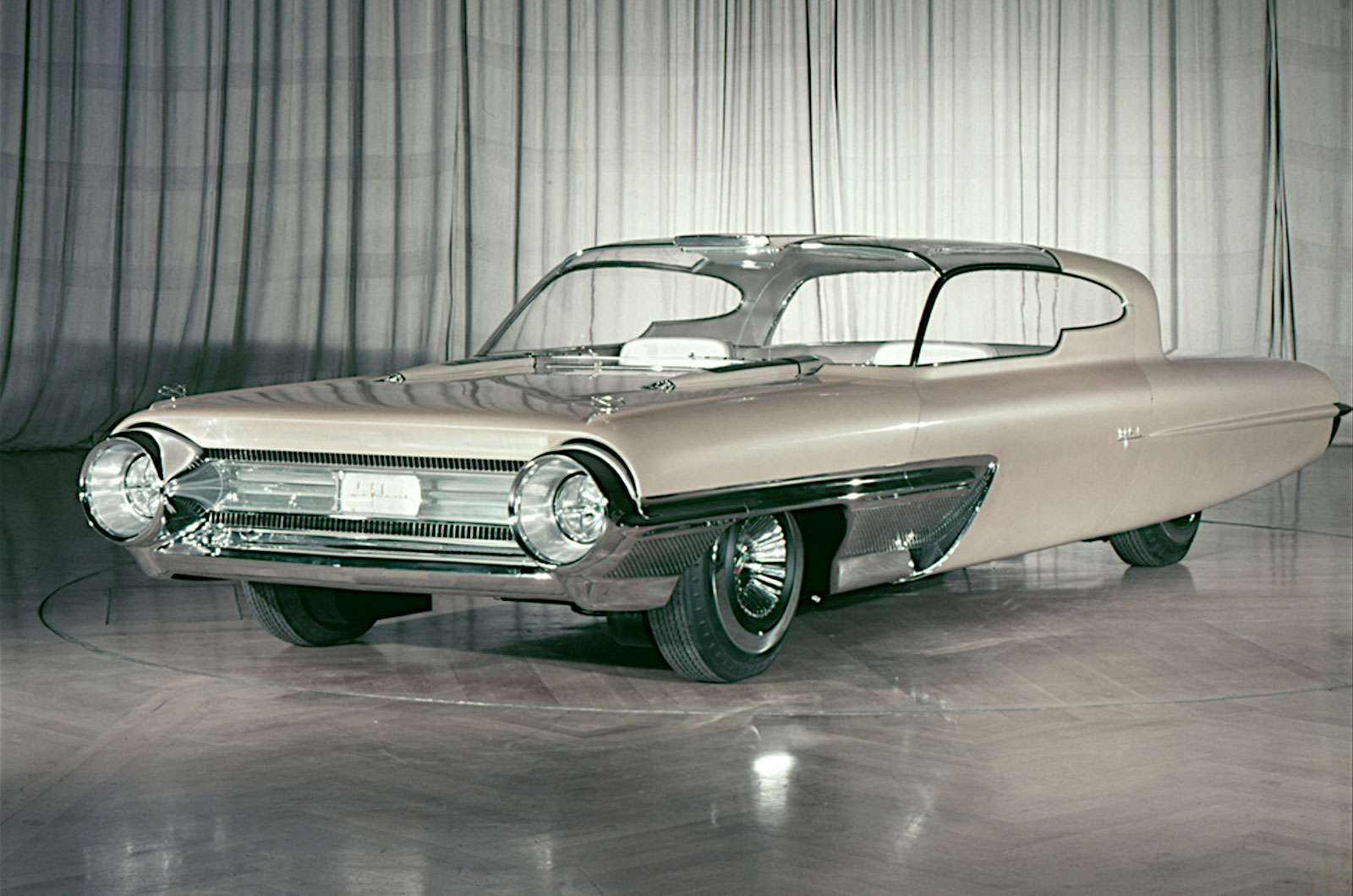 Excellent & interesting Ford concept cars you may have never seen