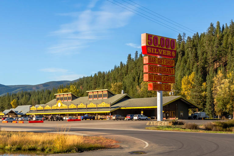 Traveling Sales Reps Share Their Biggest Trade Secret: Bathrooms