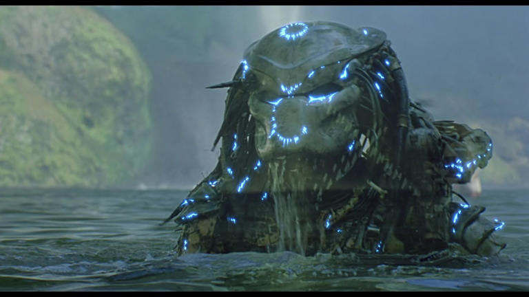 „Predator“: Zehn außerirdische Fakten, die Sie über Arnies härtesten ...