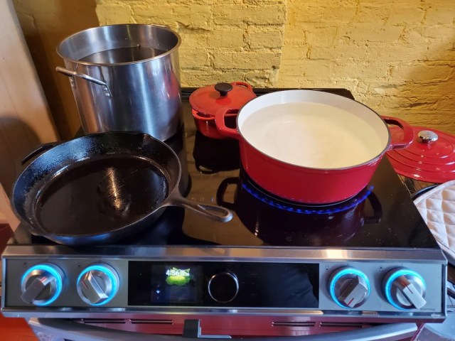 Home cook demonstrates the 'awesome' power of next-gen appliance with ...